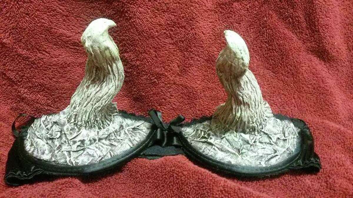 Zombie bras and head purses: Local artist makes a name for herself off ...