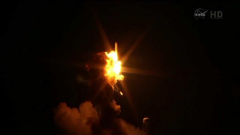 Houston students' science projects lost in rocket explosion