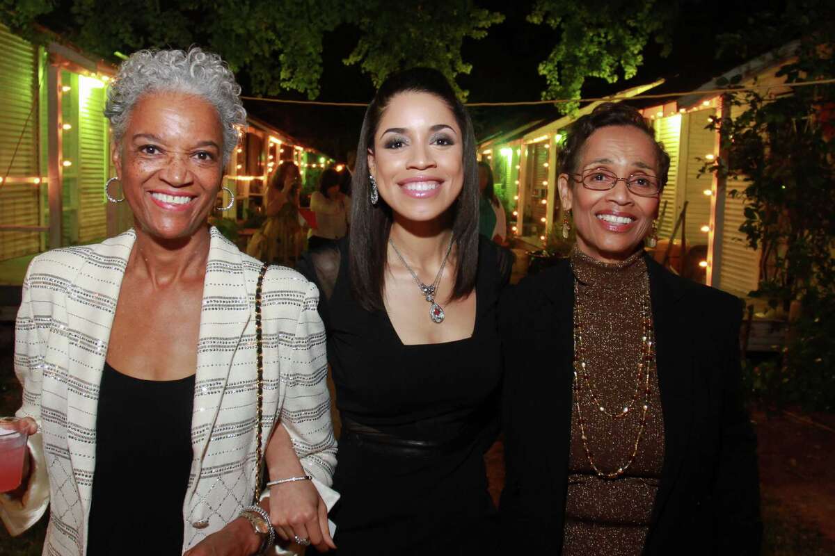 Project Row Houses lights up with anniversary gala