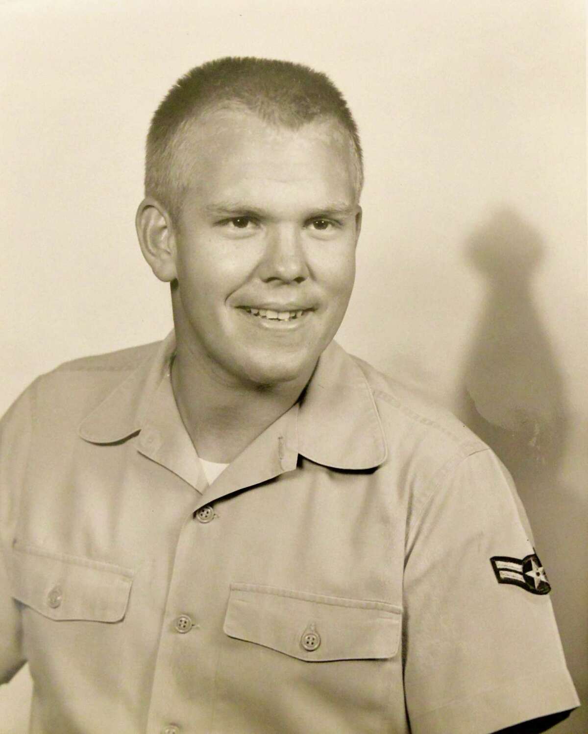 Robert Witowski's Vietnam War photos shown in Saratoga