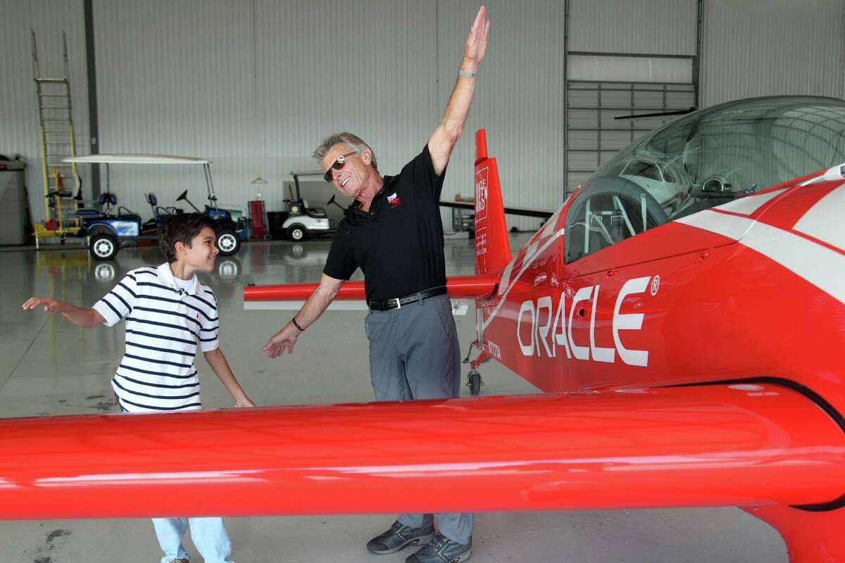 Pilot shares love of flying