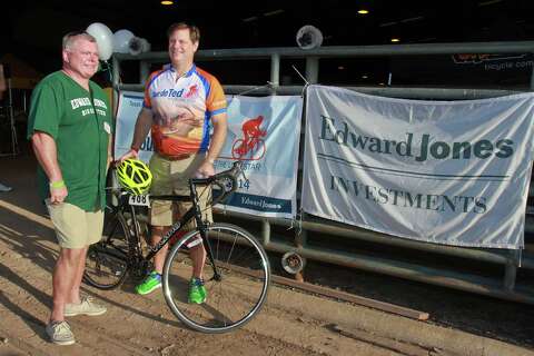 No. 1 midsize company: Edward Jones Investments