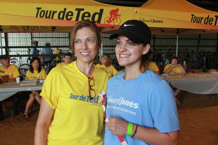 No. 1 midsize company: Edward Jones Investments