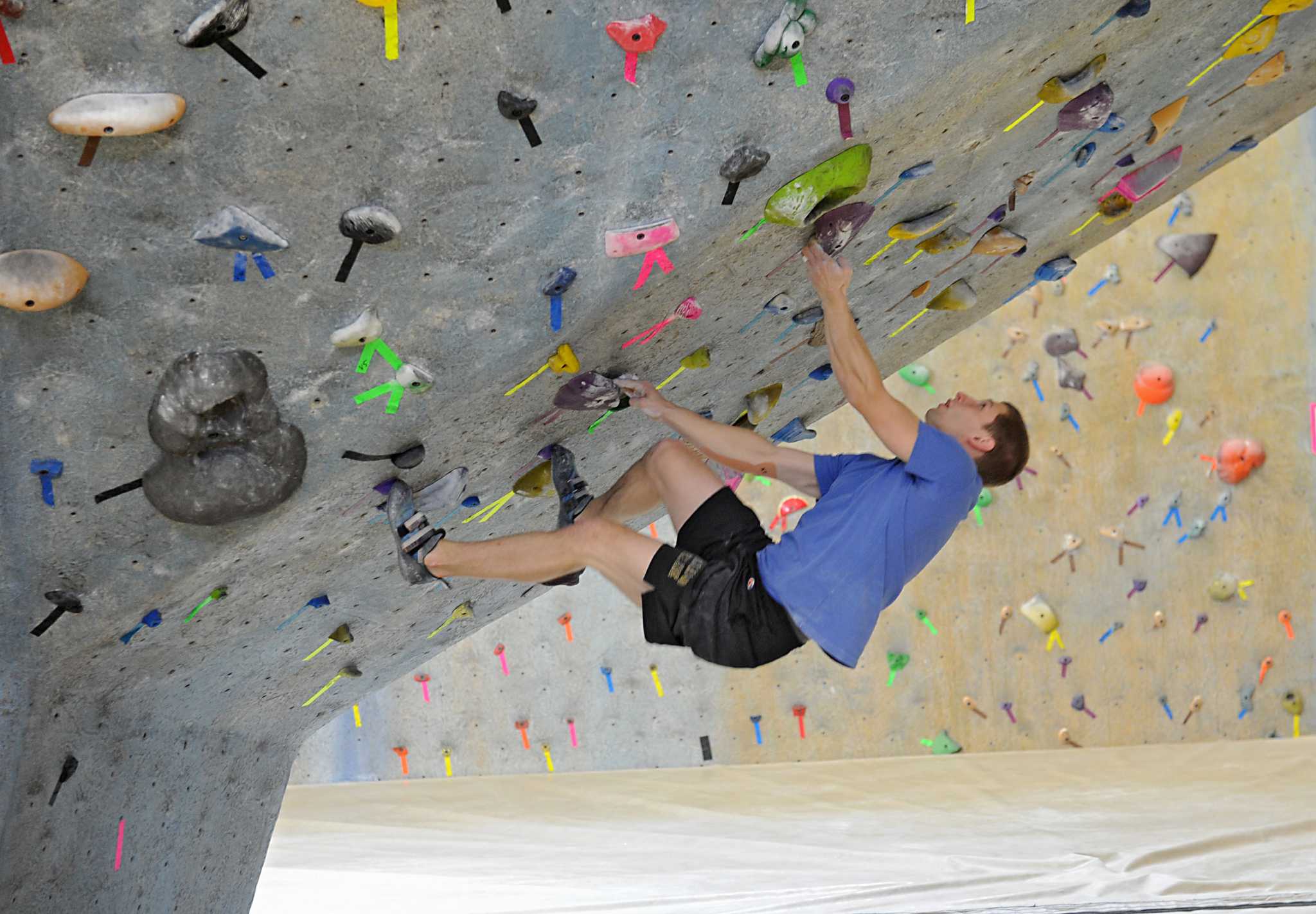 Photos: Climbing center