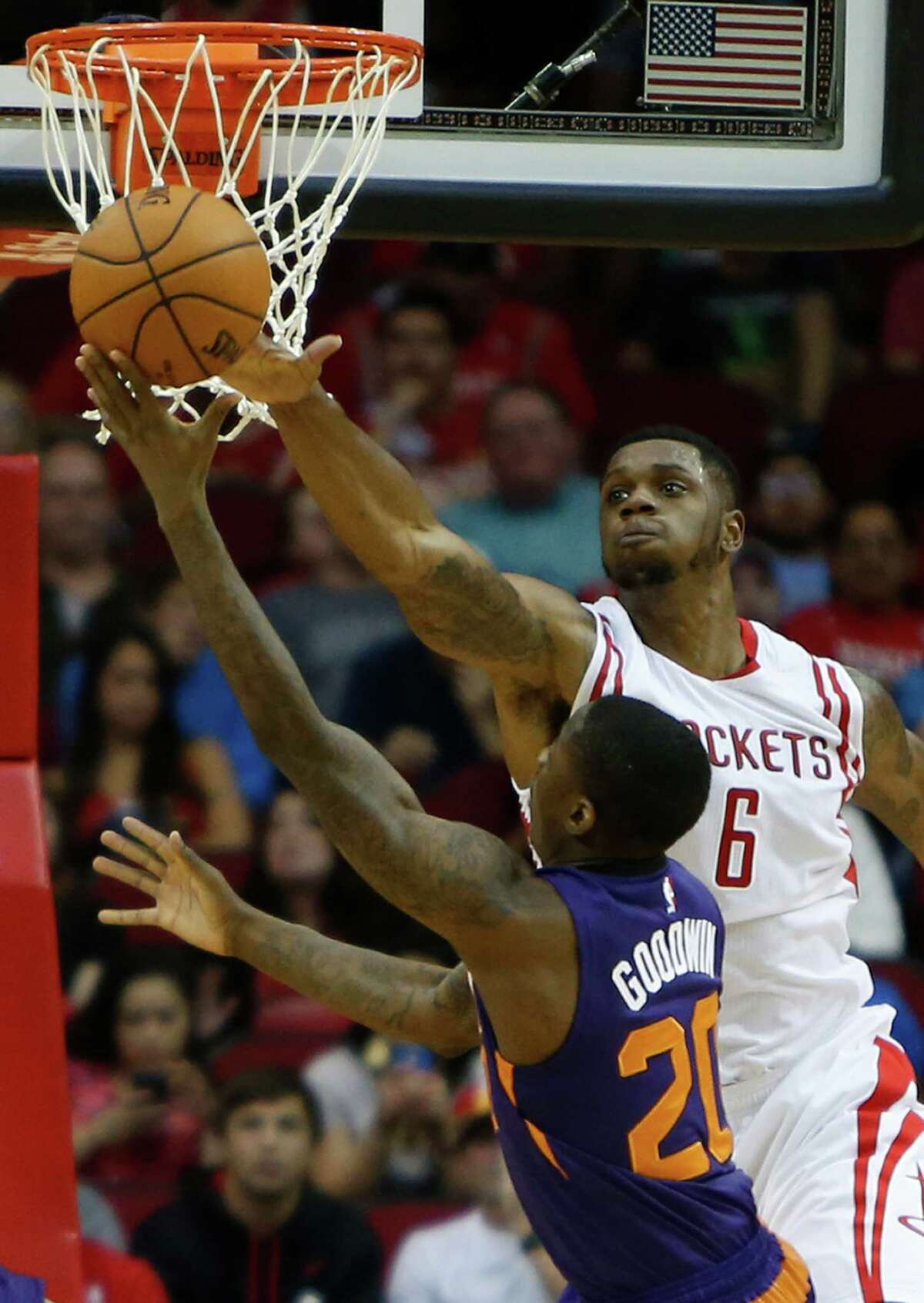 With a little consistency, Rockets' Jones can be a big factor