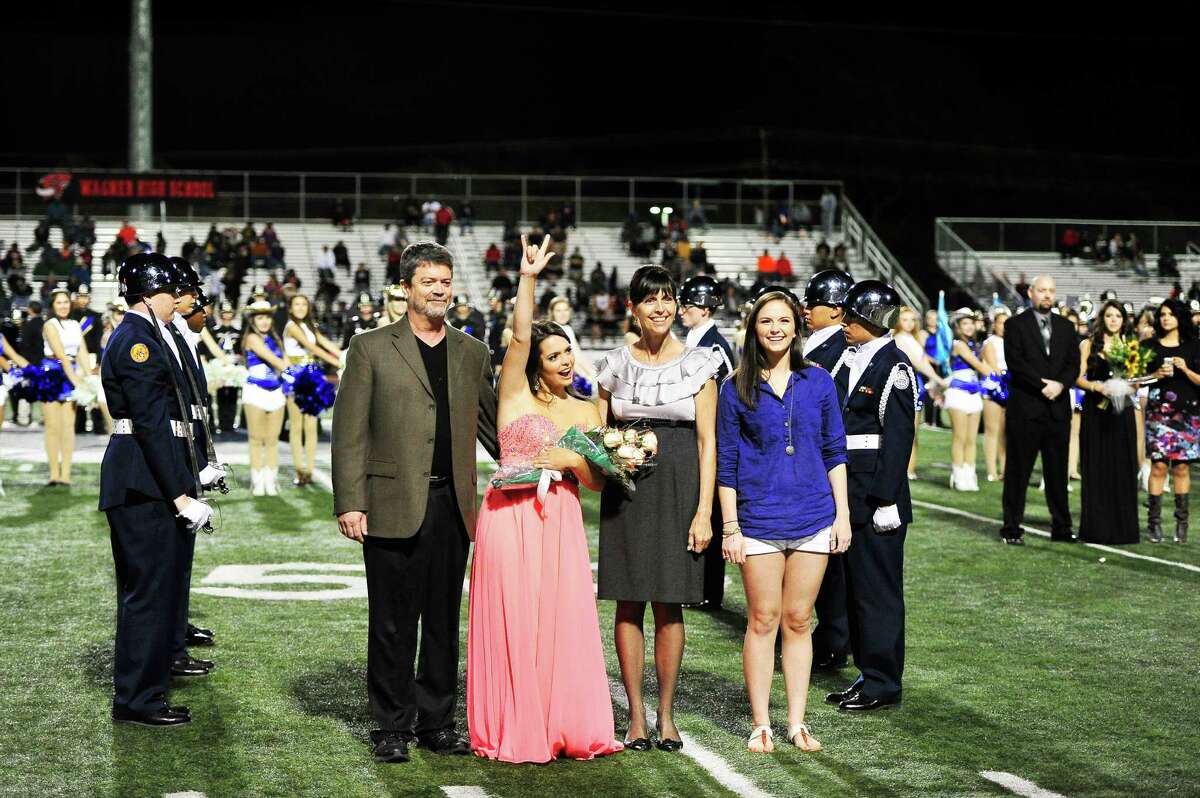 Clemens knocks off Wagner