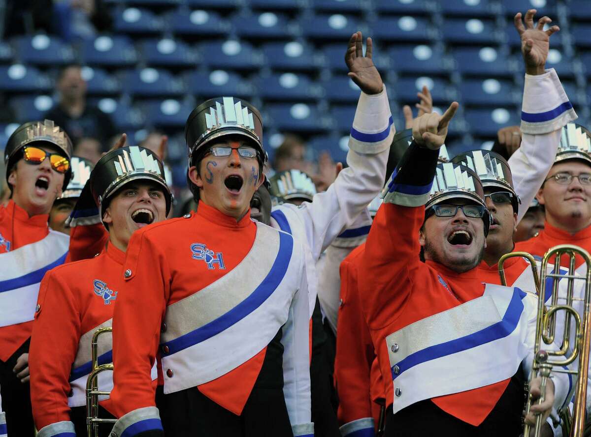 Hill's 4 TDs lifts Sam Houston State to win over Stephen F. Austin
