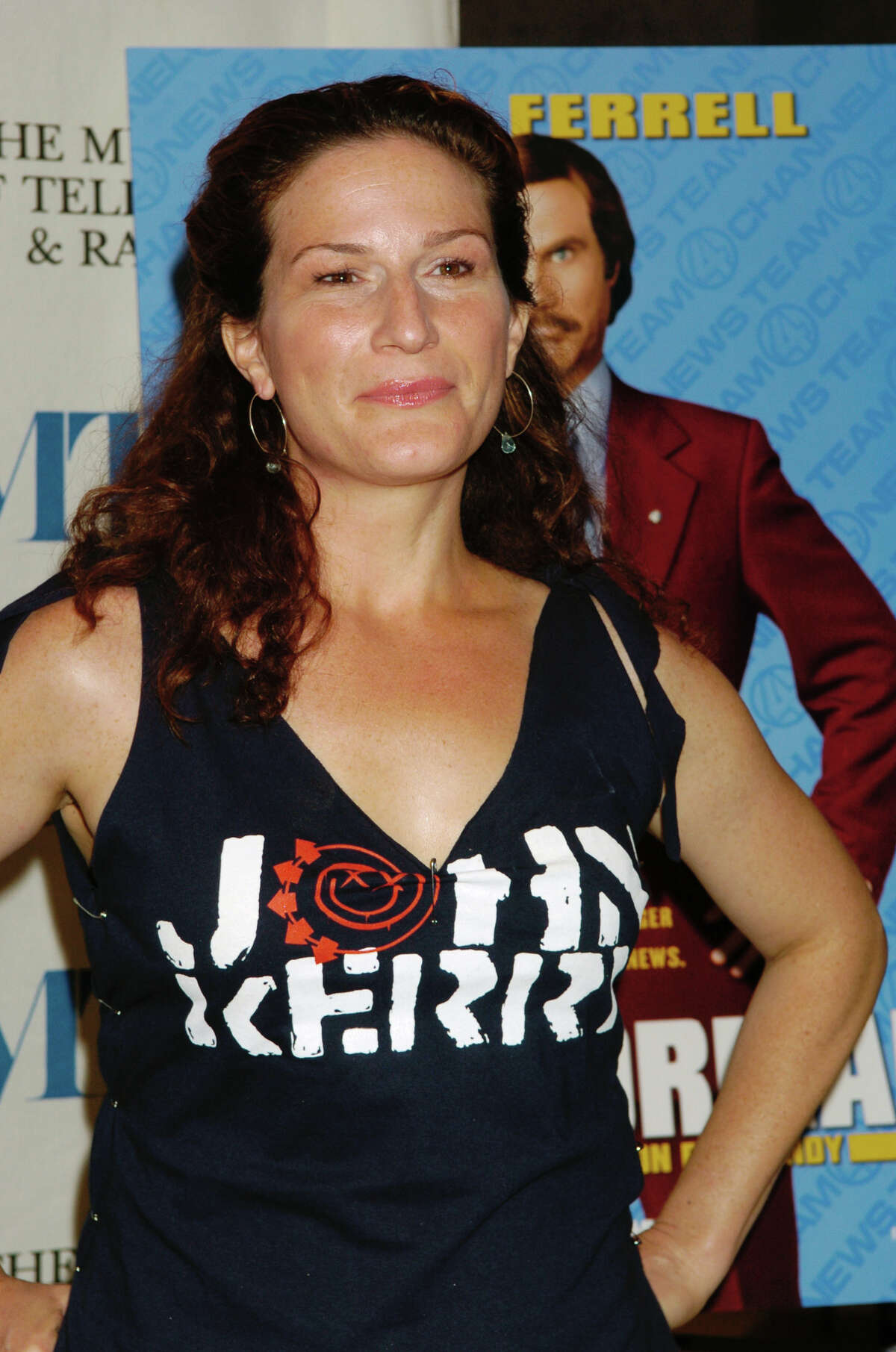 Former 'SNL’ star Ana Gasteyer kicks off new series at the Woodlawn