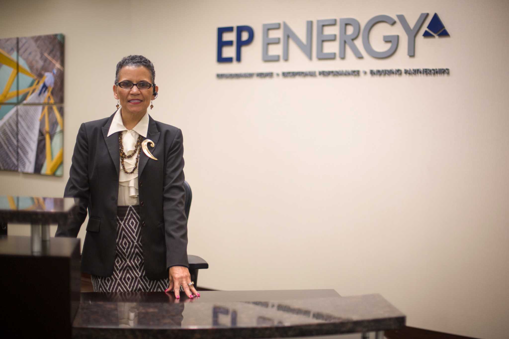 EP Energy gets delisting warning