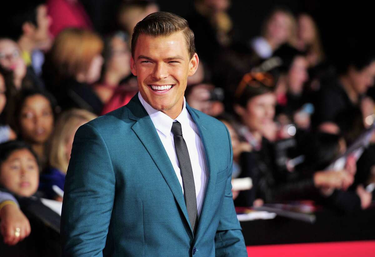 Stars turning 30 in 2014: Then and now