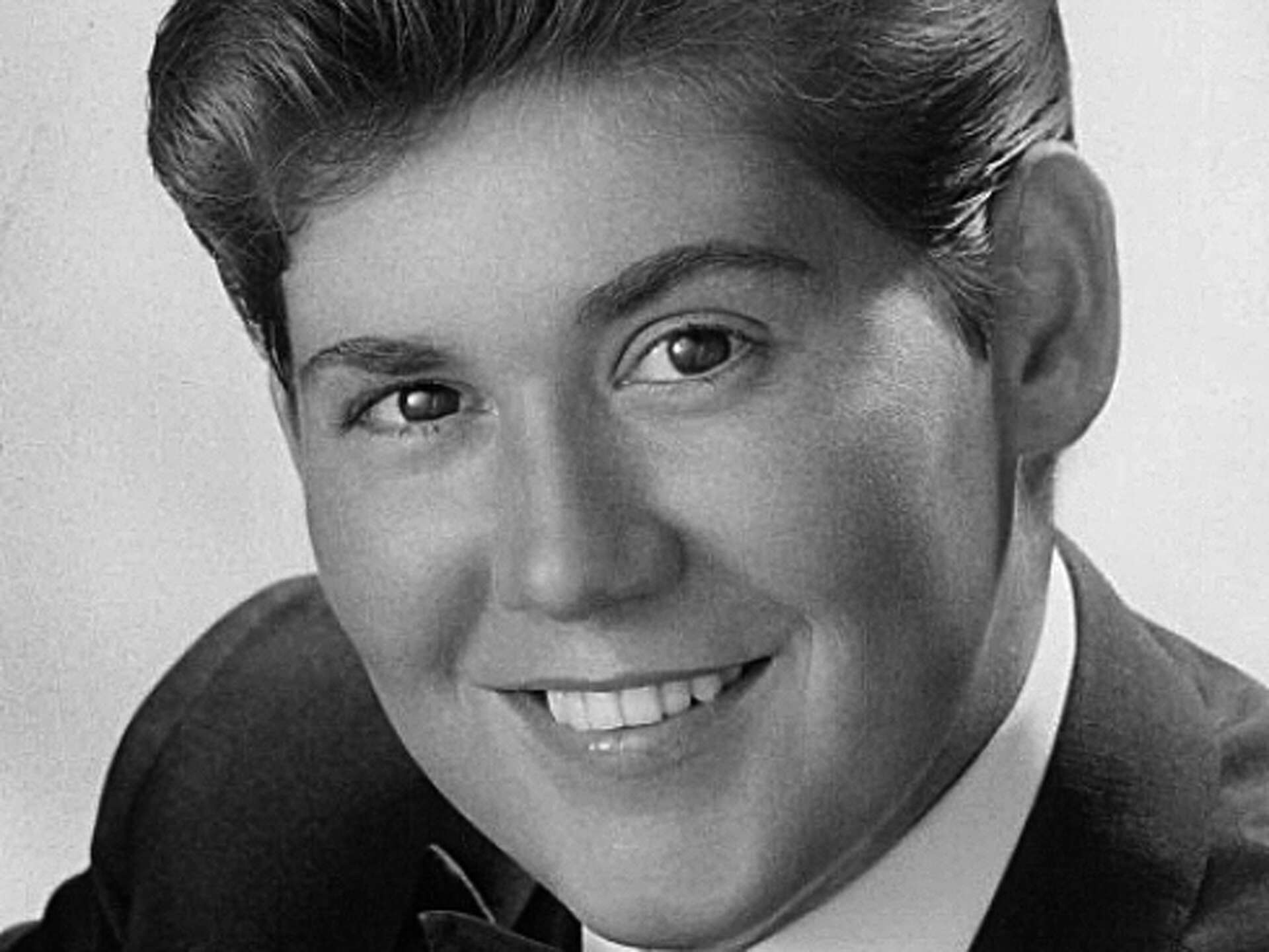 Wayback machine: Quake victim Buck Helm dies, 1989