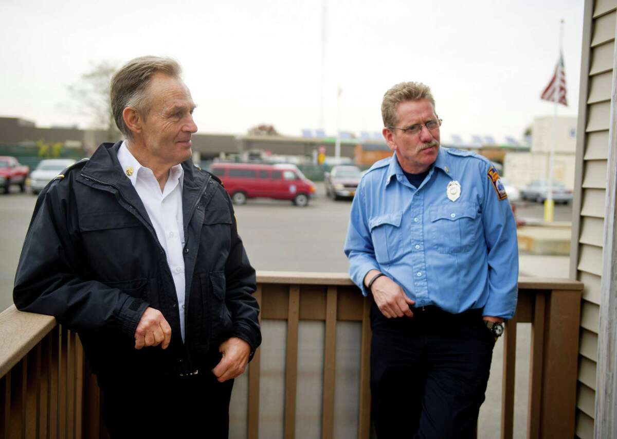 Stamford volunteers get new assistant fire chief
