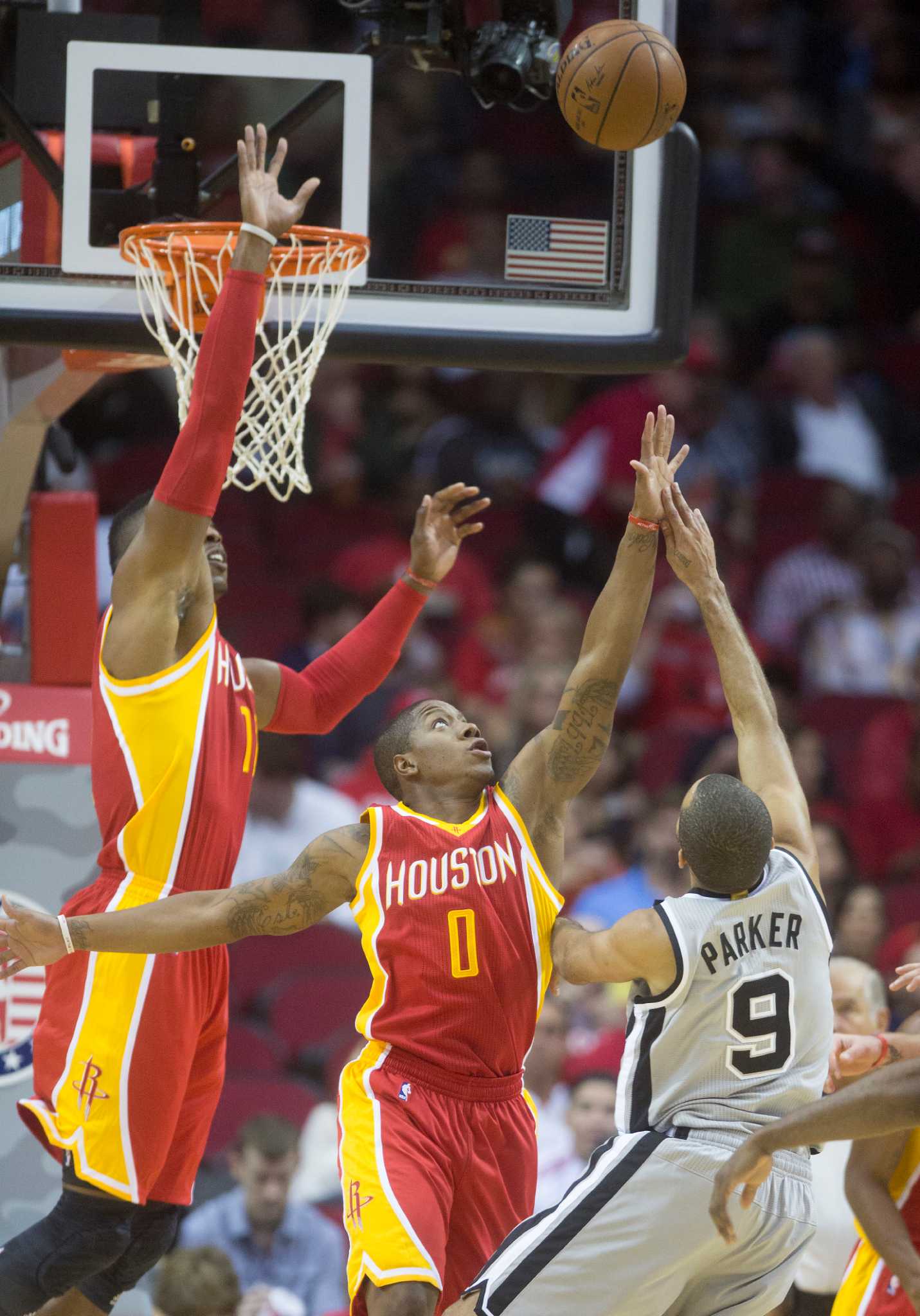 Rockets: Beverley, Jones sit against Spurs