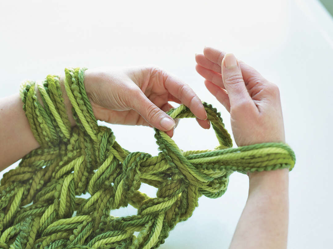 Arm knitting: No needles needed