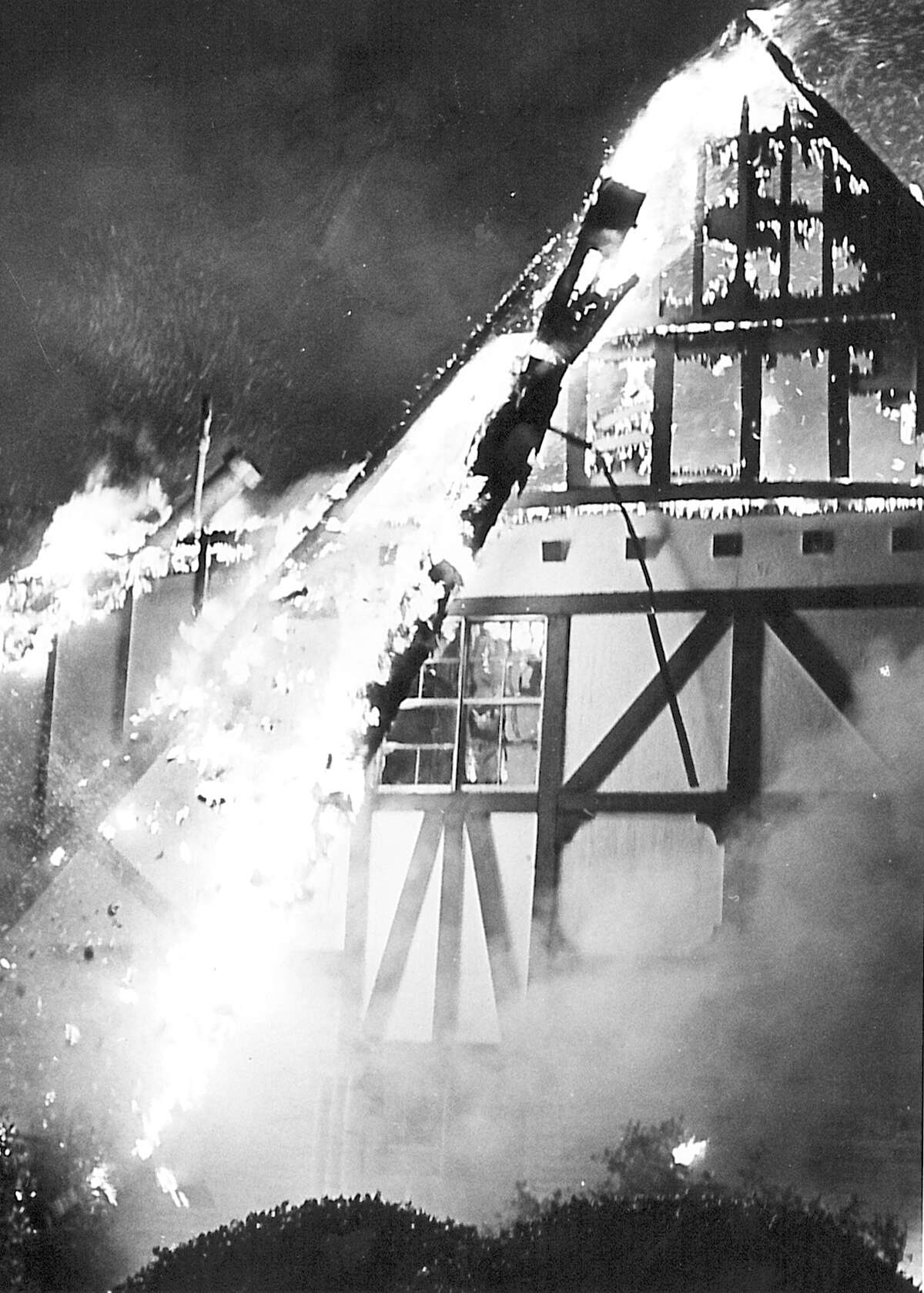 Photos: Red Carpet Inn fire of '82 brought out the party crowds