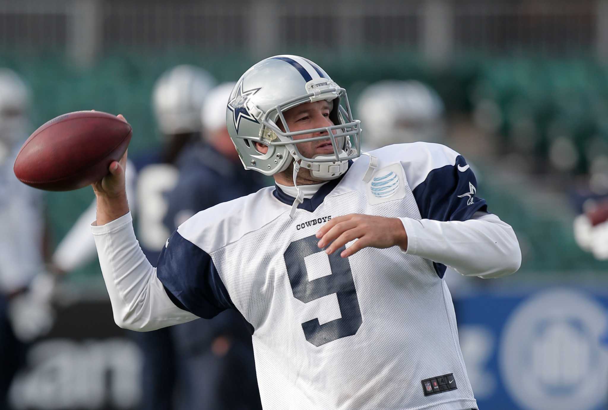 NFL: Cowboys' Romo practices again