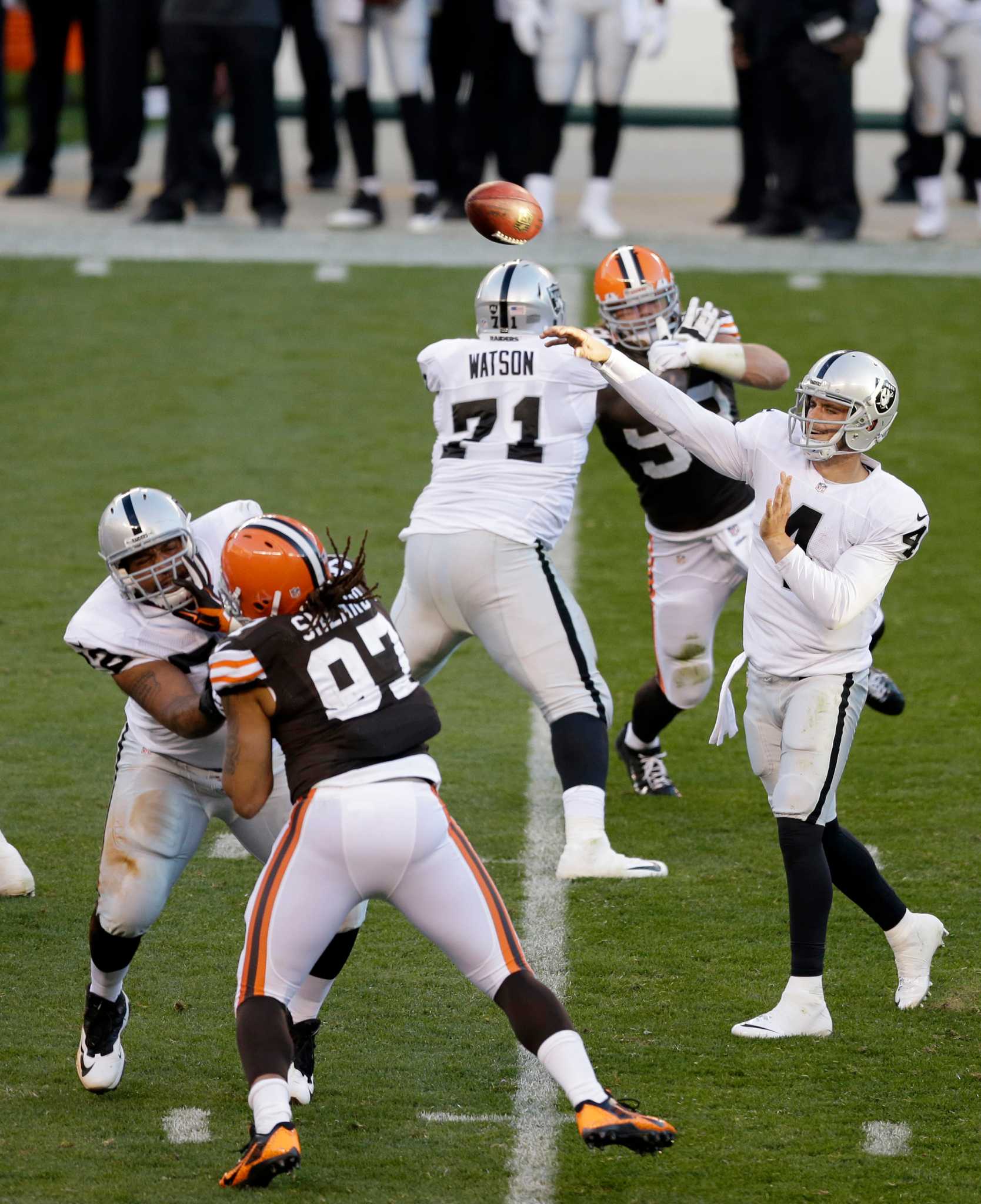 Raiders: Linemen ready to stop Denver pass rush’s 1-2 punch