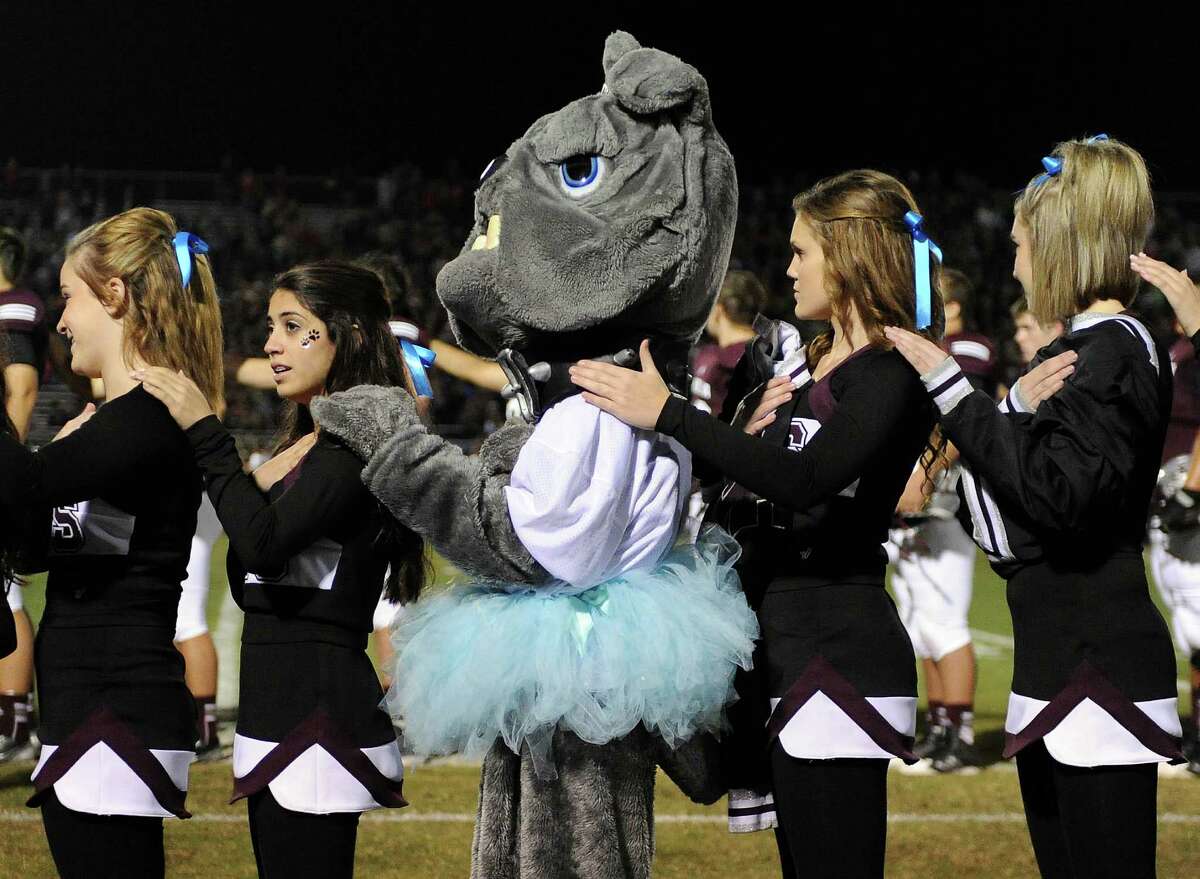 Aaron Thomas steps in for twin brother to lead Magnolia West past Magnolia