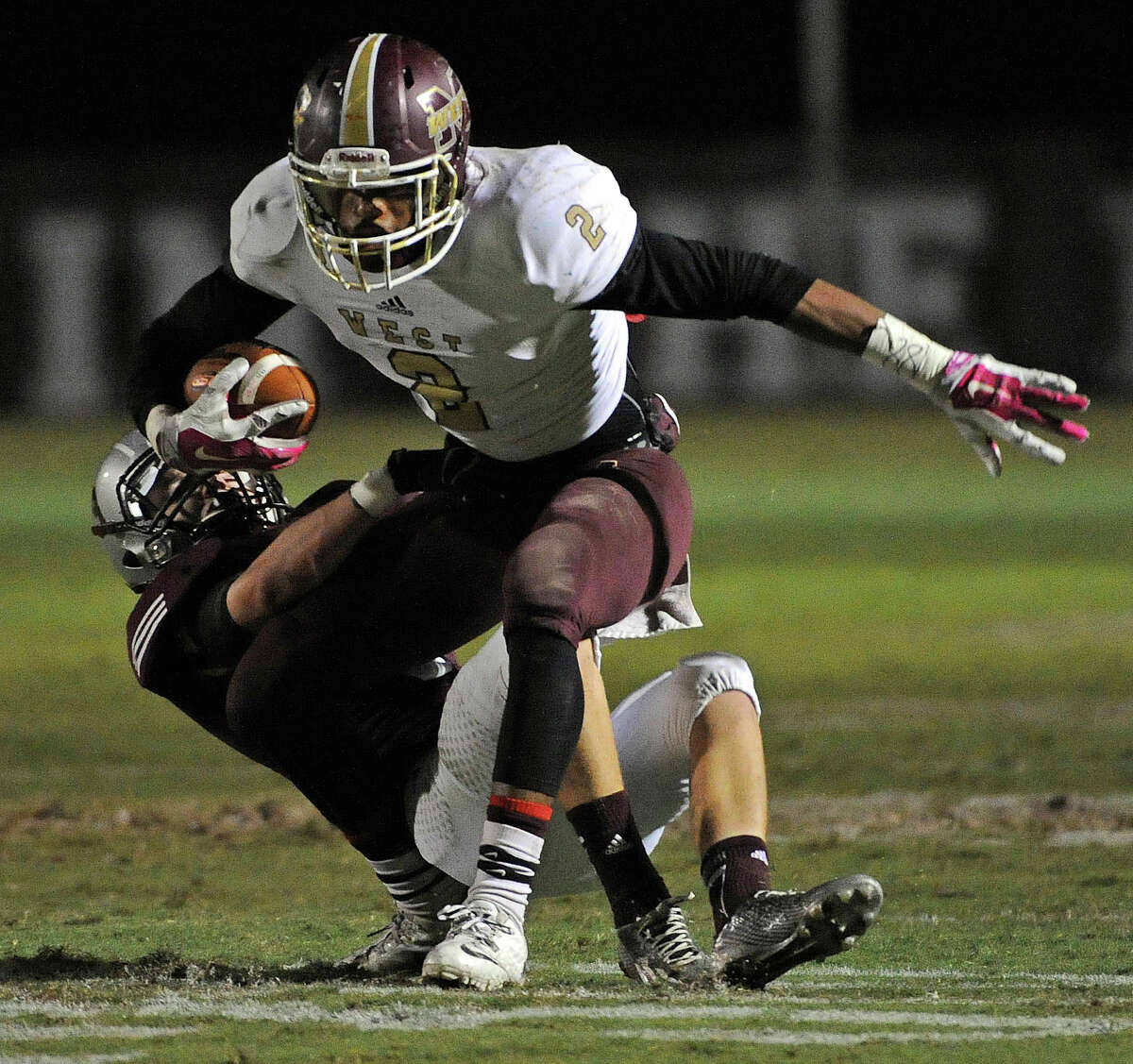 Aaron Thomas steps in for twin brother to lead Magnolia West past Magnolia