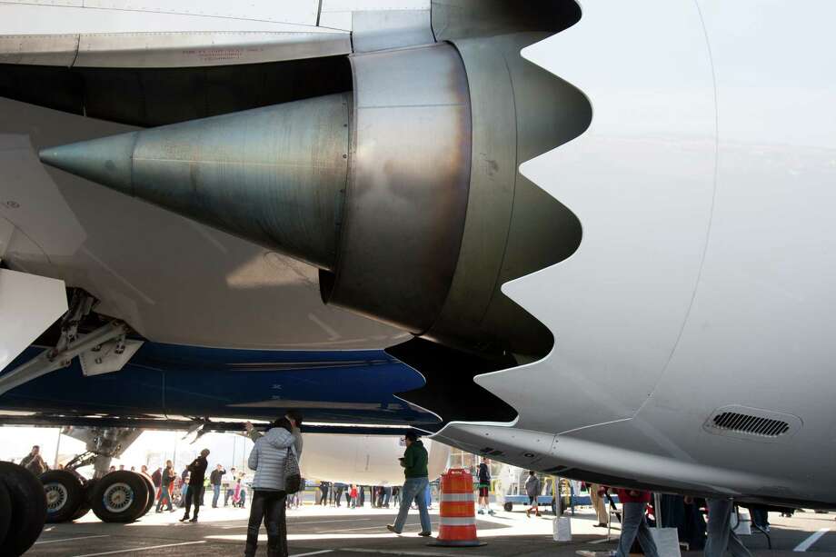 Museum of Flight welcomes Boeing 787 - seattlepi.com