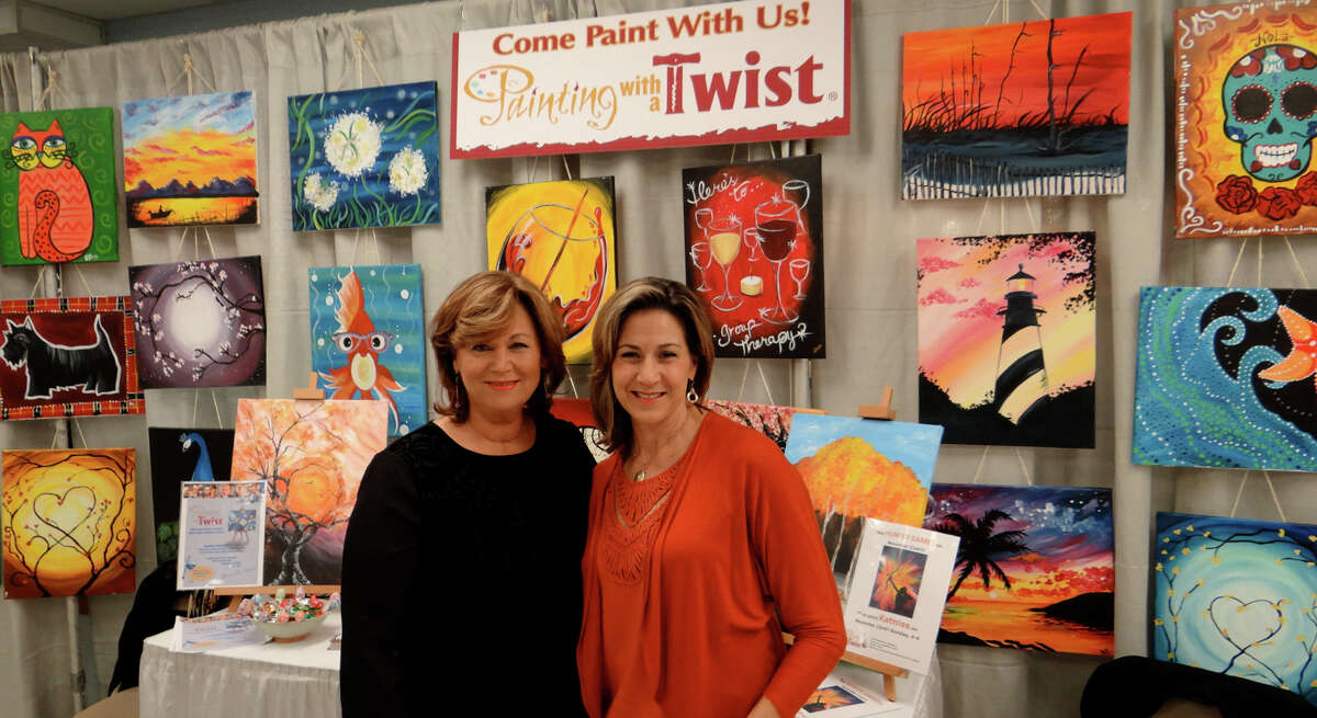 Fine-arts marketplace draws crowd to CraftWestport