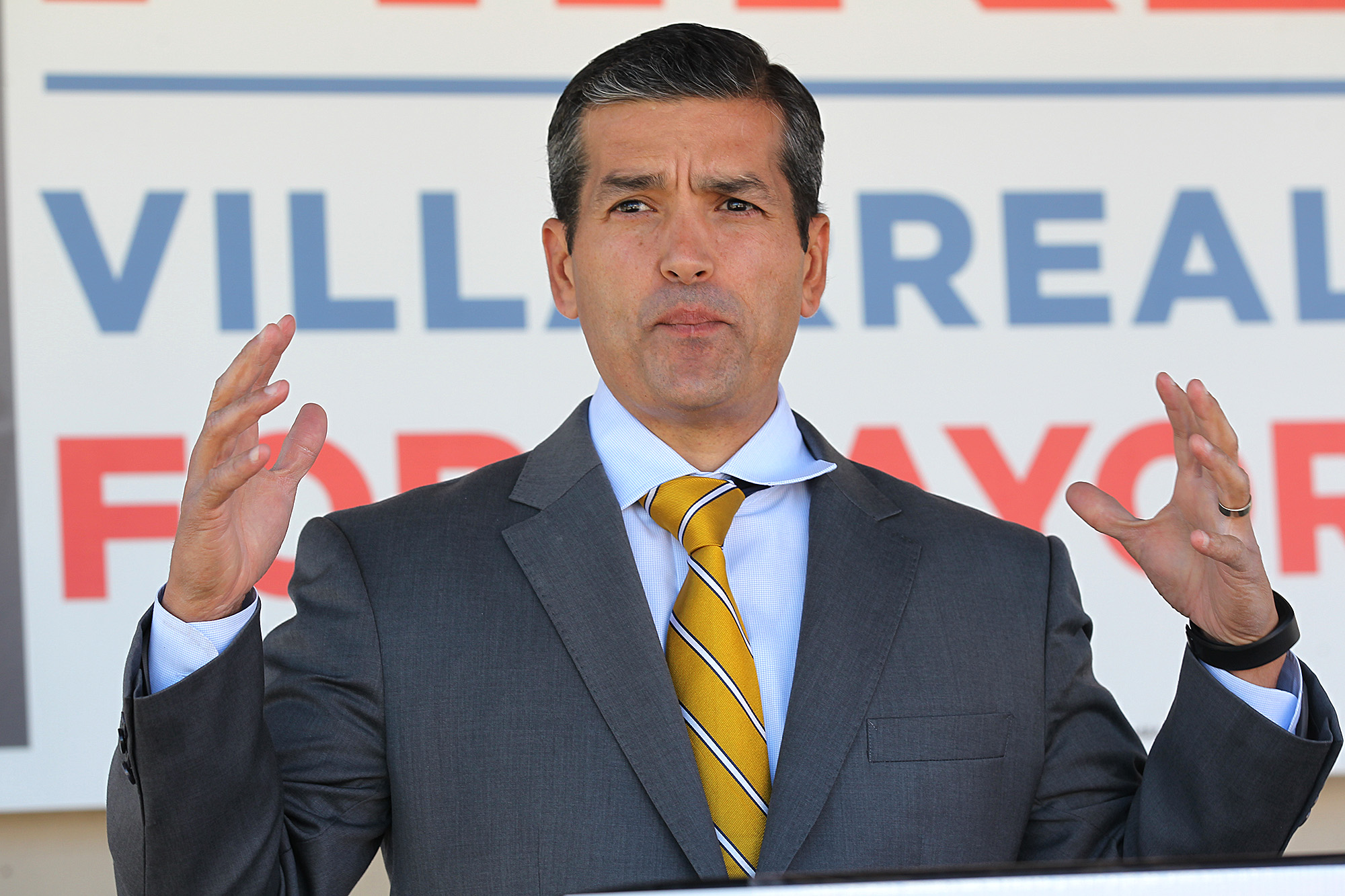 Villarreal steps down from Legislature, will focus on mayoral run