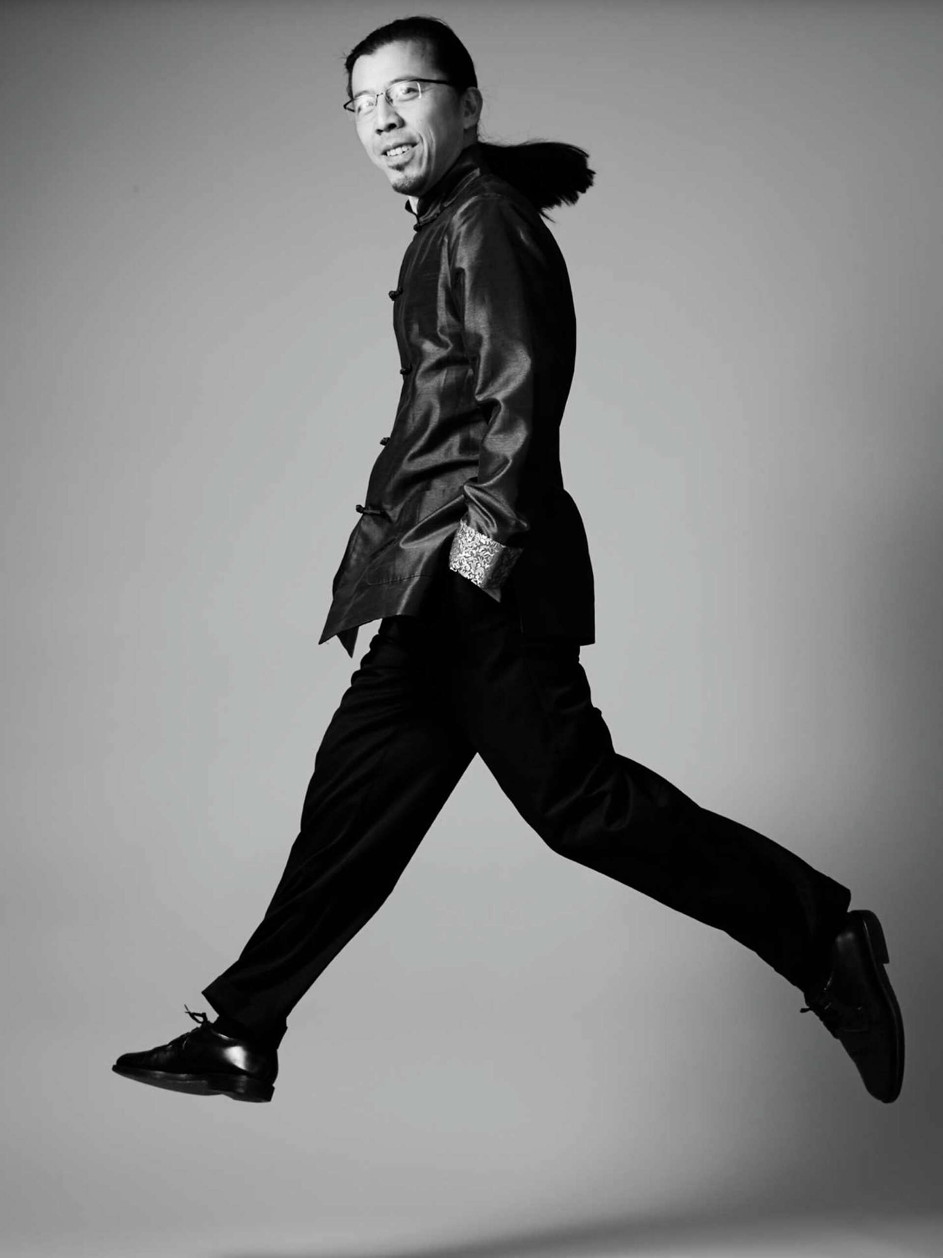 Pianist Chiu performs rare treat: 7th symphony alone