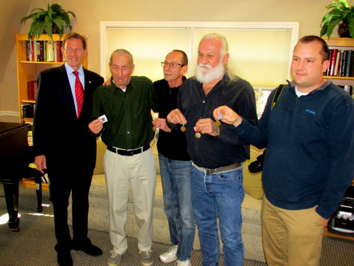 Greenwich resident receives medals -- after 70-year wait