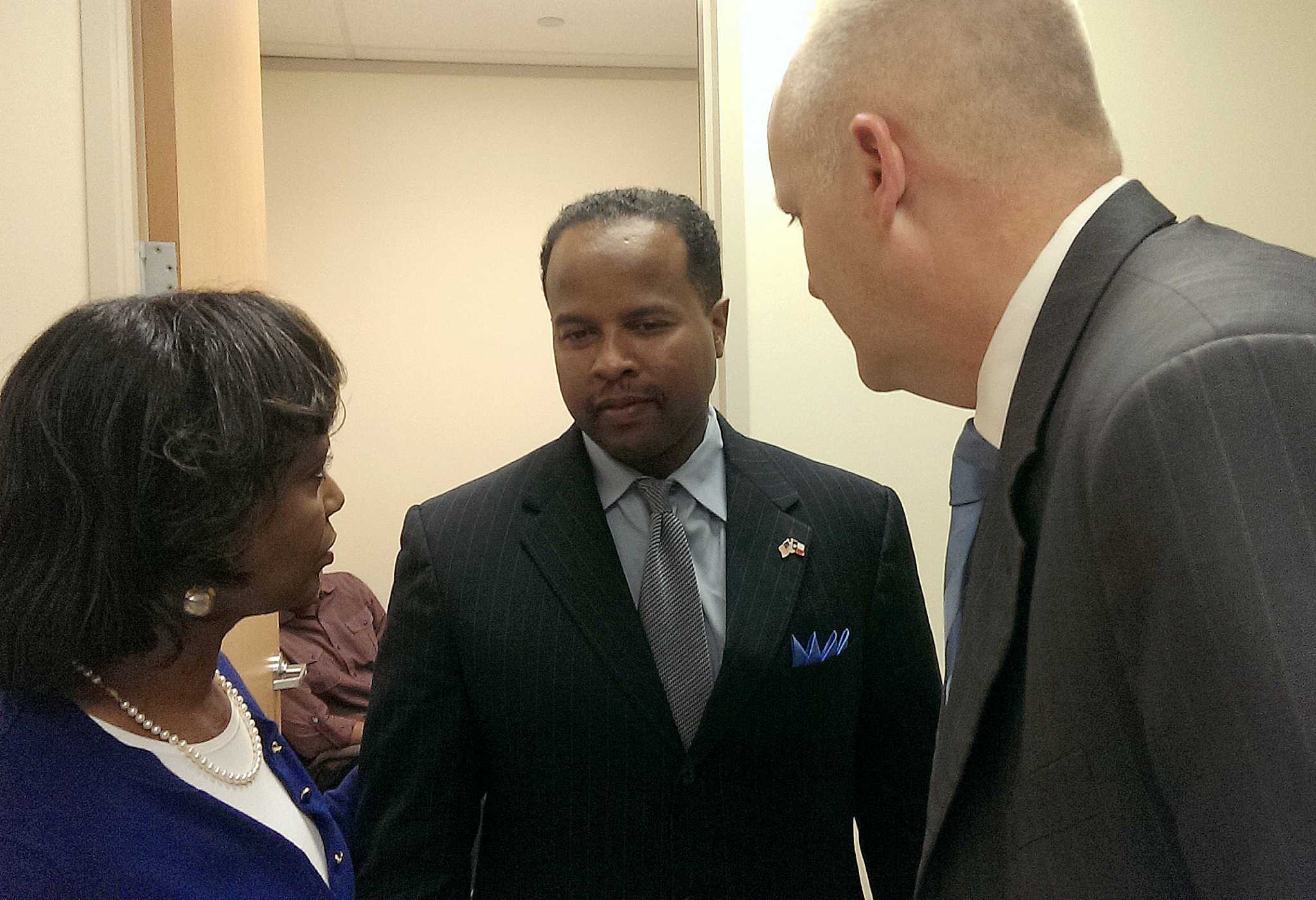 Judge overturns conviction, sets new trial in legislator's solicitation ...