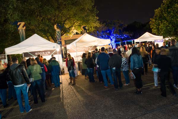 The Houston Zoo's foodie-friendly Feast With The Beasts bash is just ...