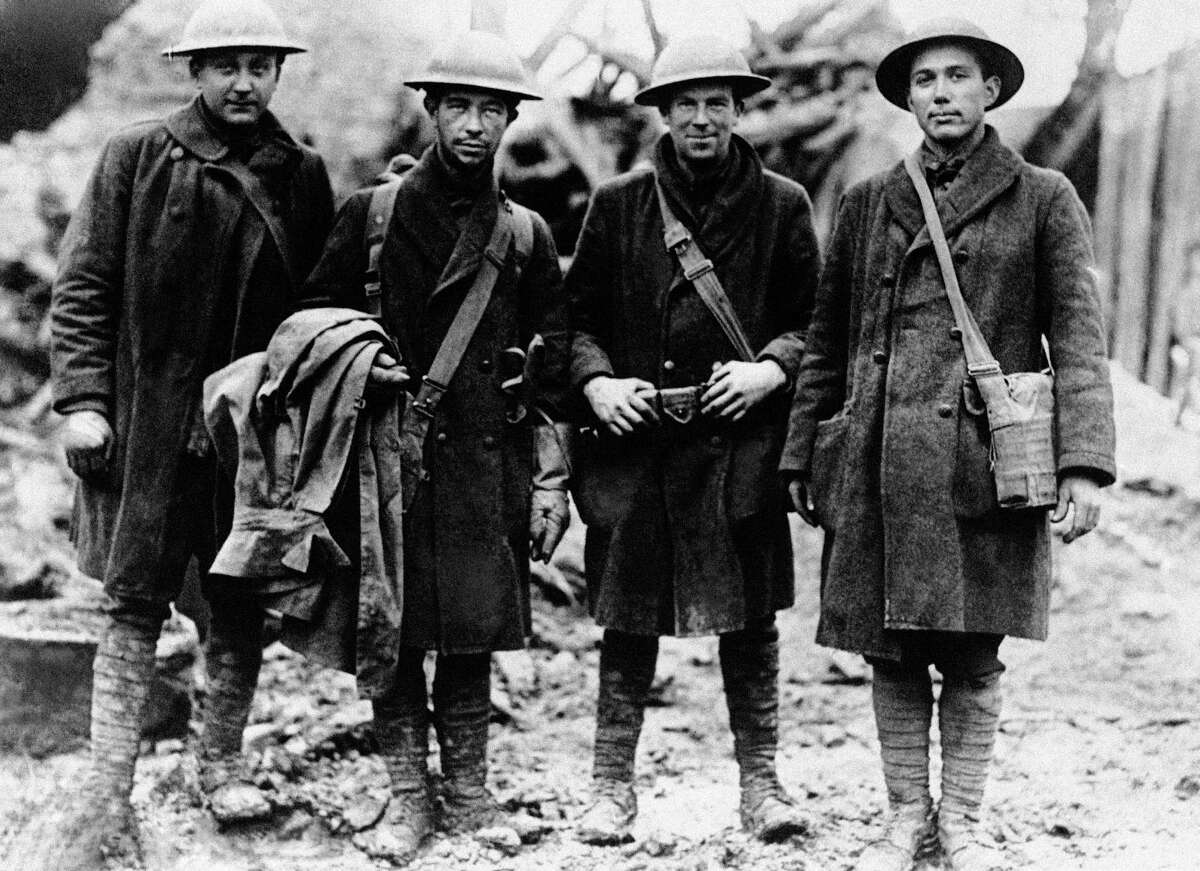 Iconic images: The American soldier