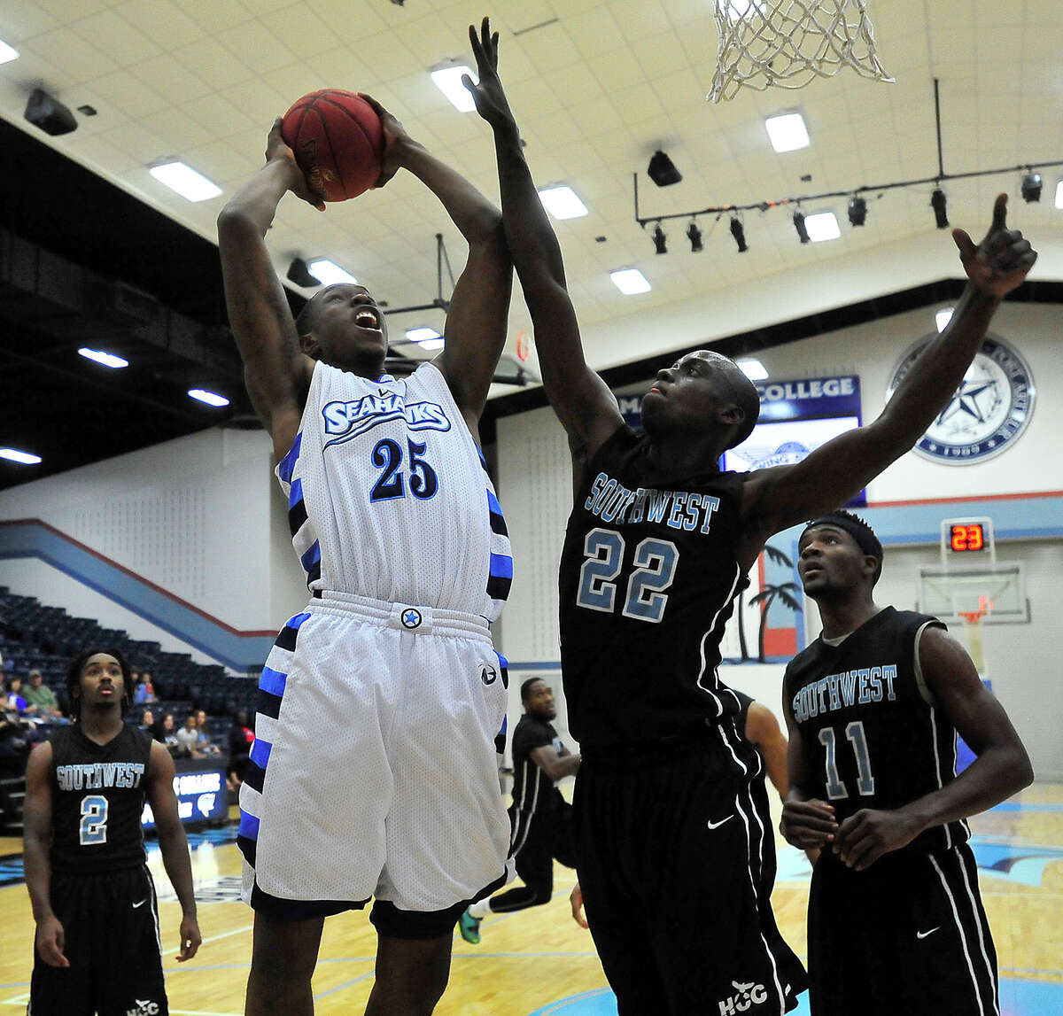 LSC-PA Seahawk Paul intends to play for Illiniois