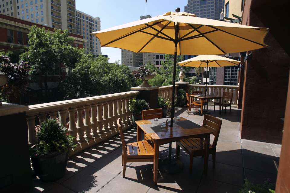 9 great hotel restaurants in San Antonio