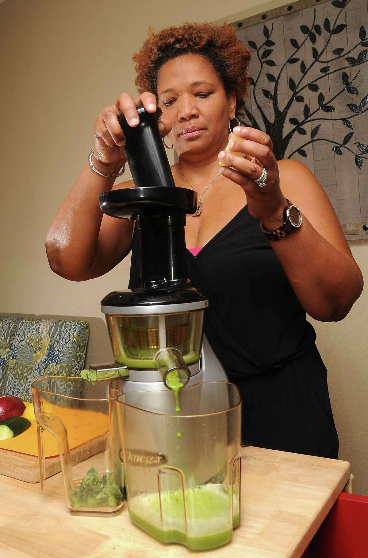 Juicing trend growing as people strive to maintain healthy lifestyles