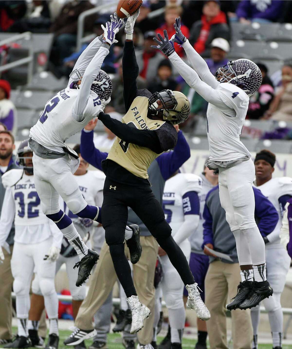 Ridge Point overcomes turnovers to eliminate Foster