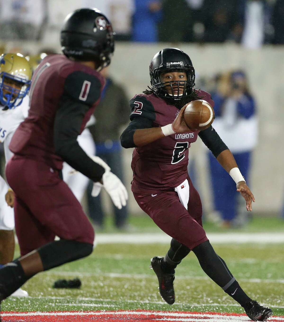 George Ranch turns it on in 2nd half of playoff win over Elkins