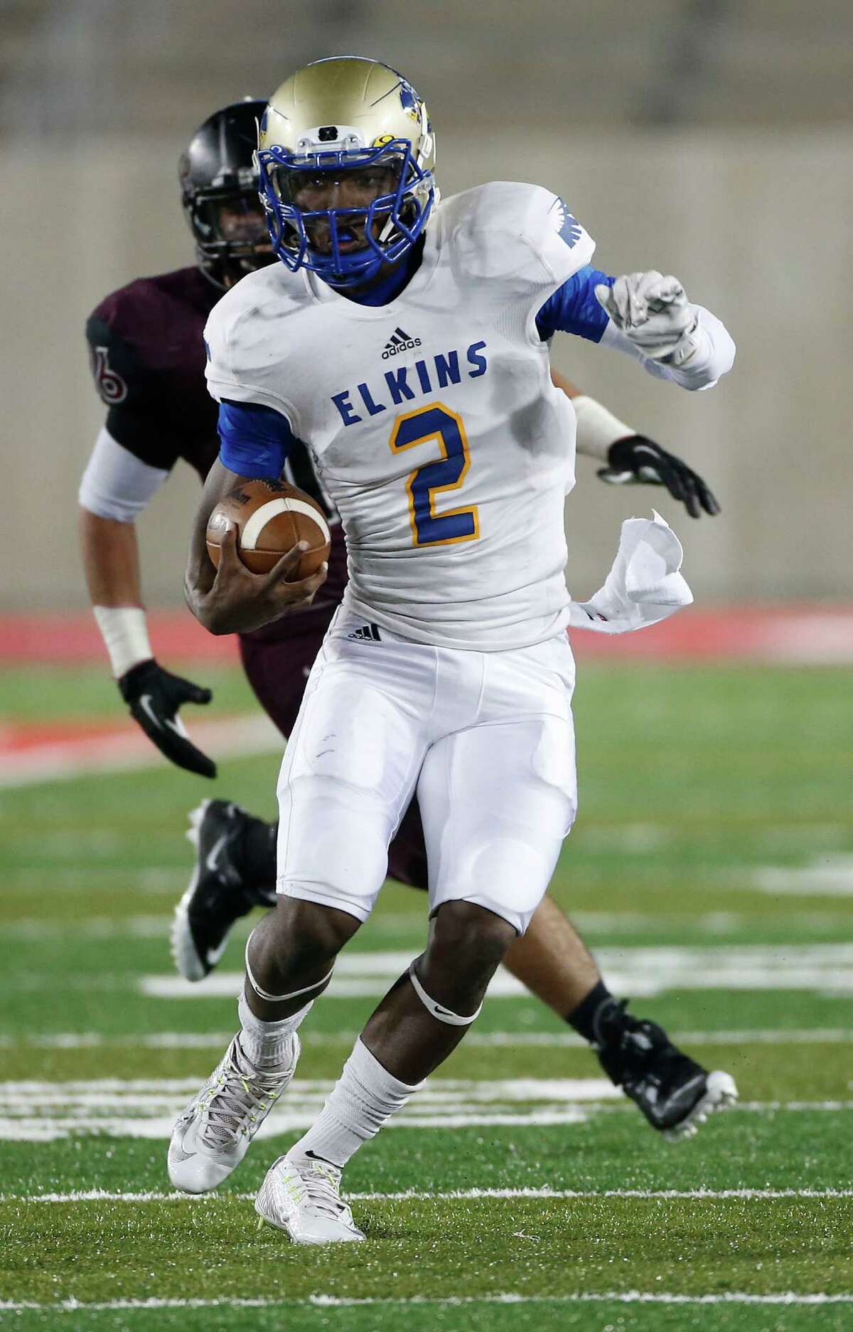 George Ranch turns it on in 2nd half of playoff win over Elkins