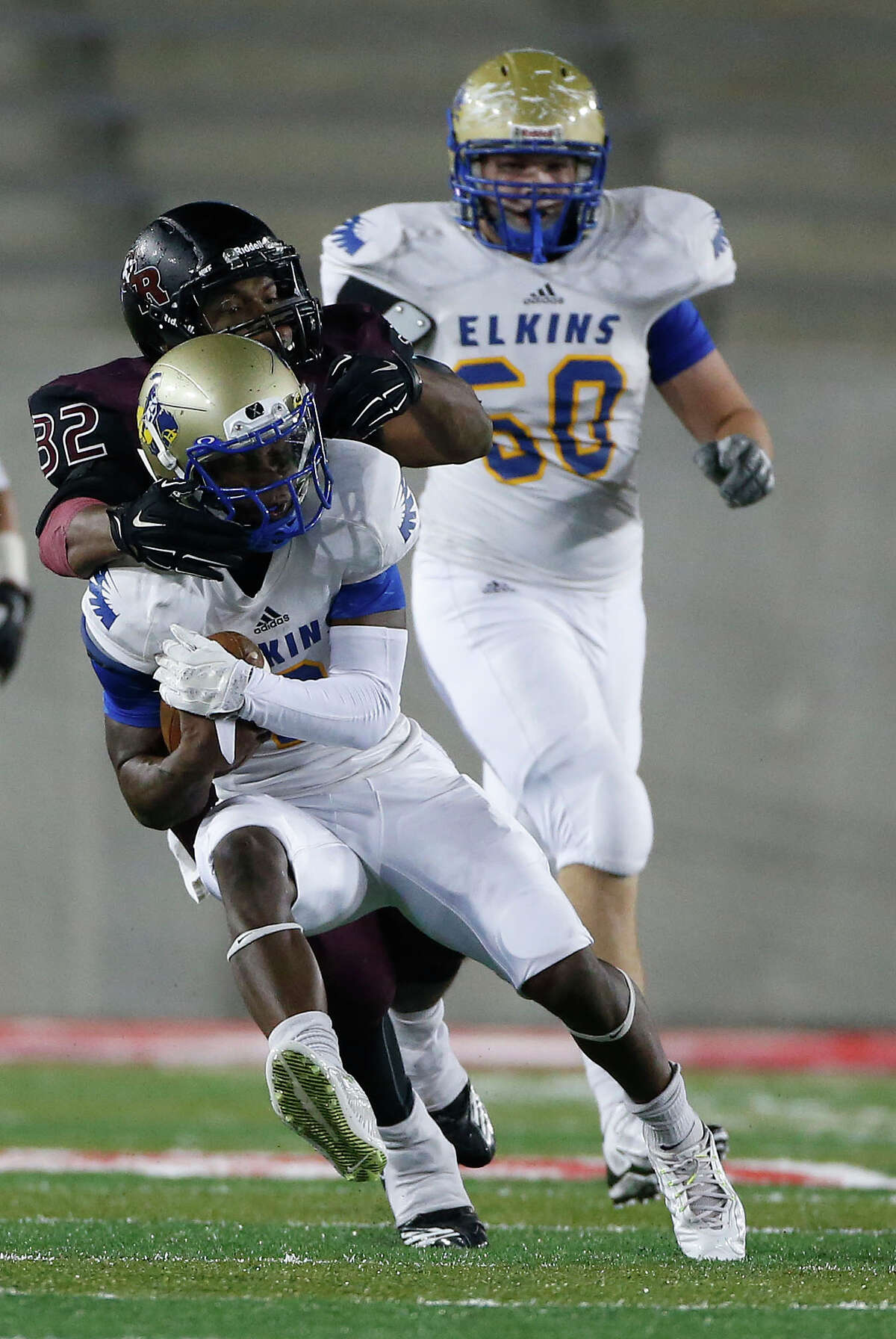George Ranch turns it on in 2nd half of playoff win over Elkins
