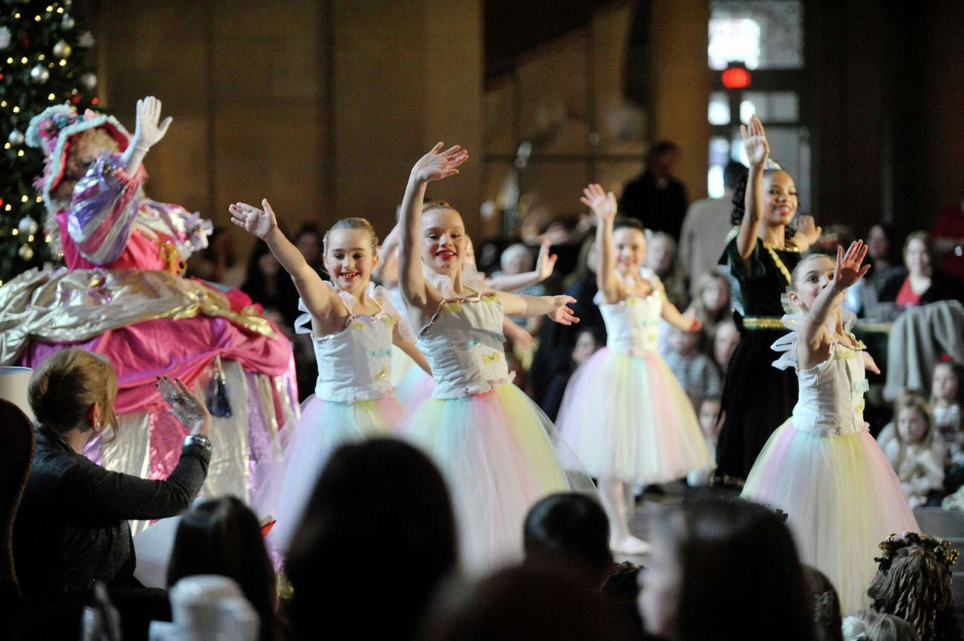 Photos: Nutcracker Tea