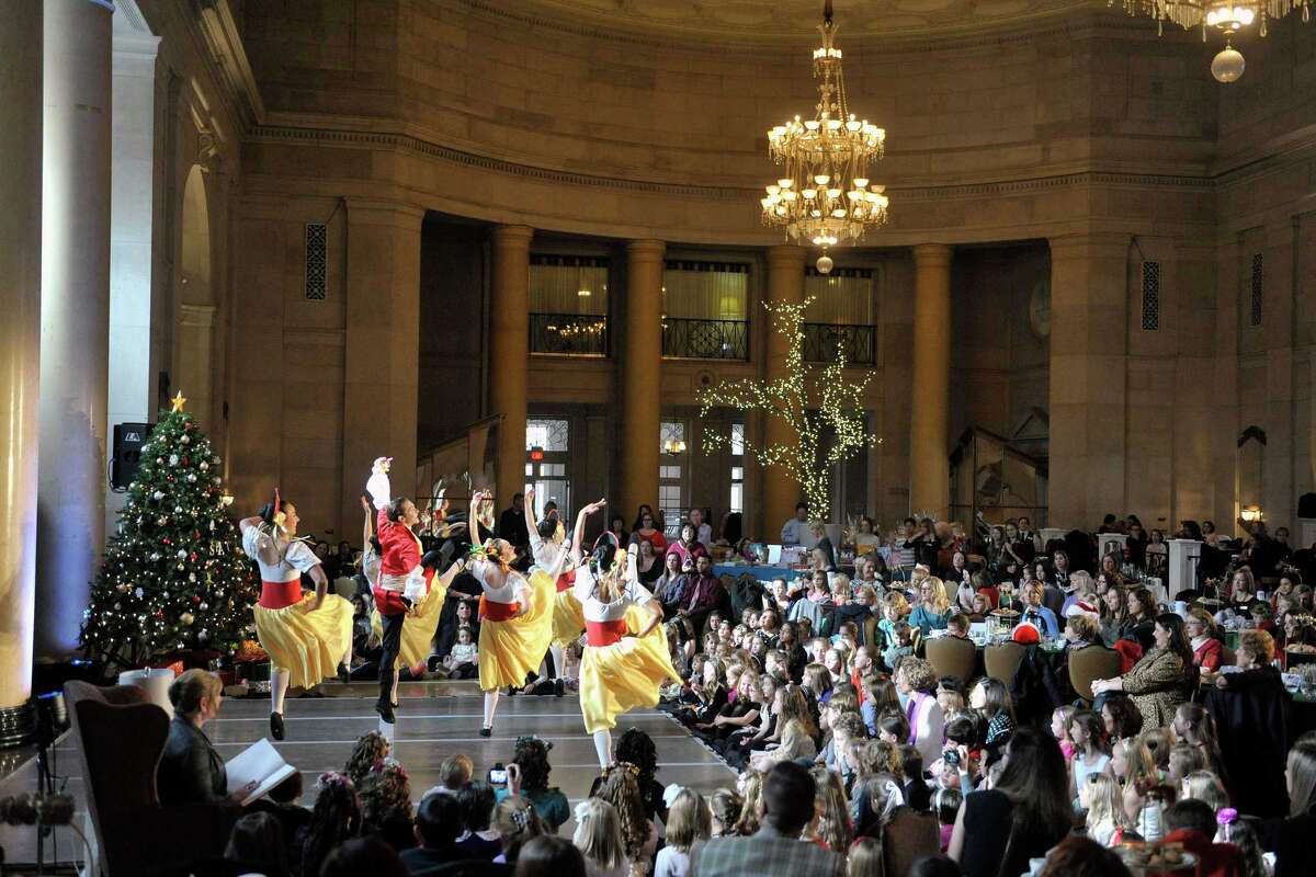 Photos: Nutcracker Tea
