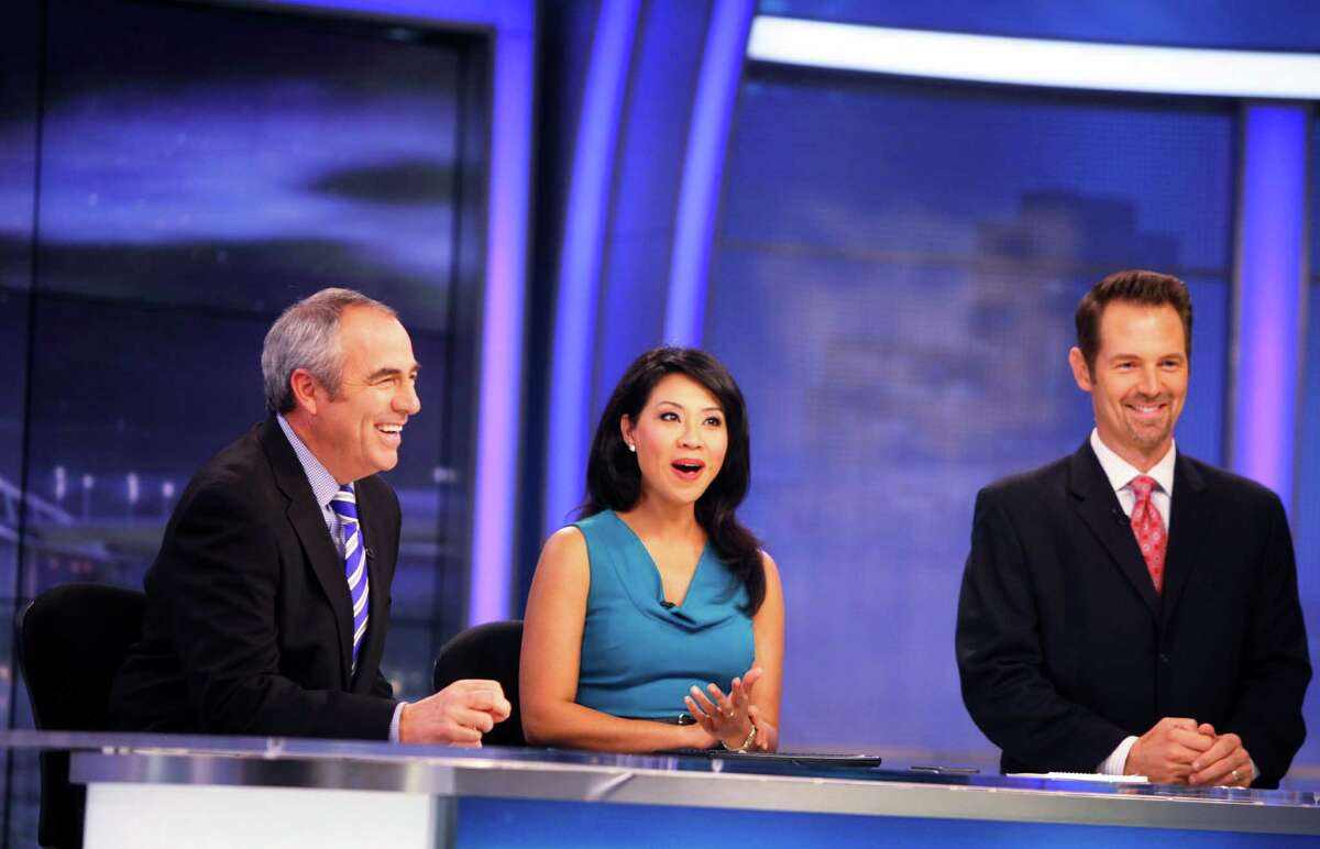 Veronica De La Cruz finding new paths in TV news