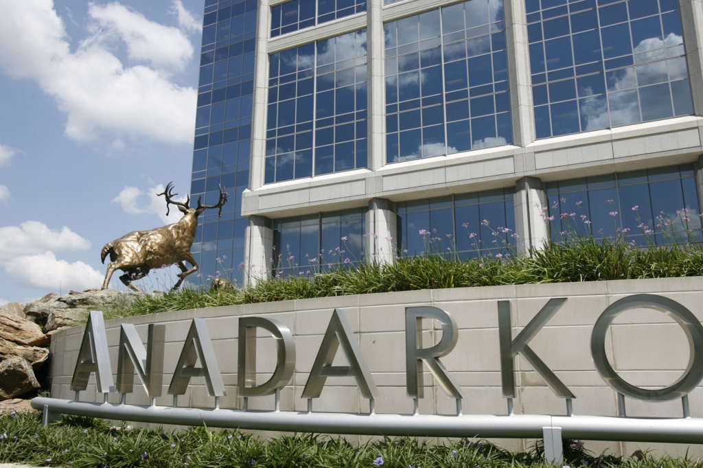 Anadarko reports $830M loss in third quarter