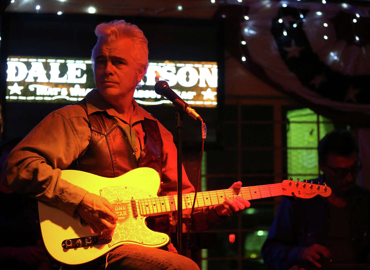 Dale Watson may have best honky-tonk in Texas — just east of S.A.
