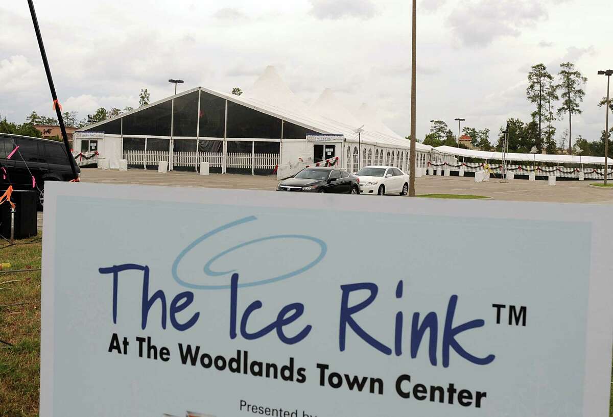 Woodlands man helps brighten holiday season with light display