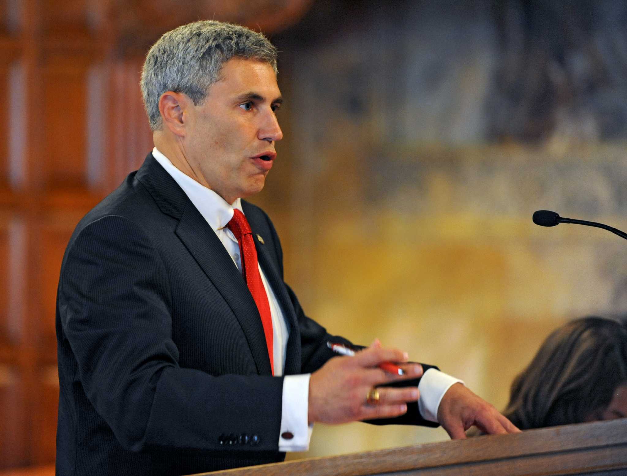 Judge rules attorney must testify