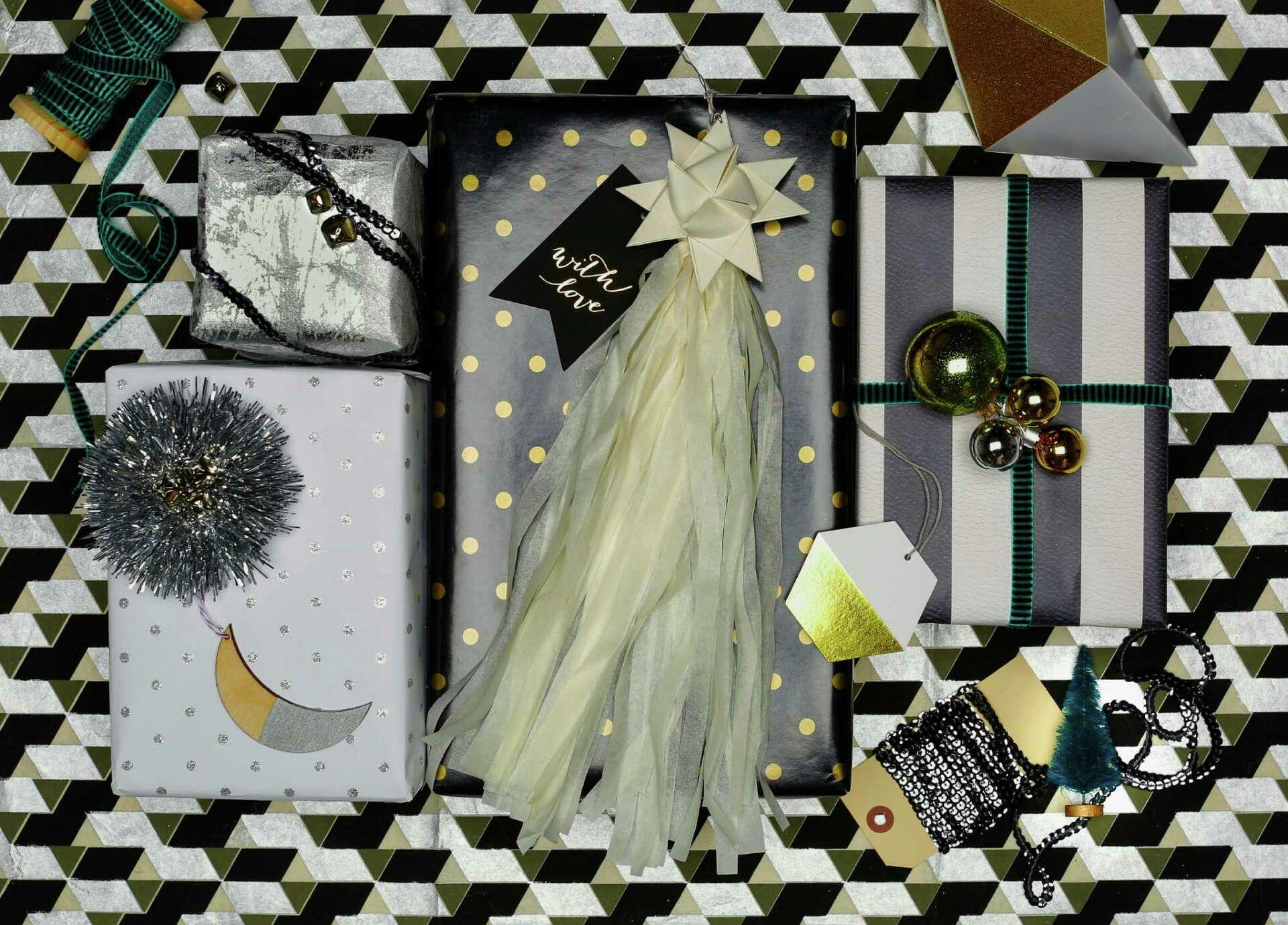 Ready. Set. Gift.: 4 fresh gift wrapping ideas