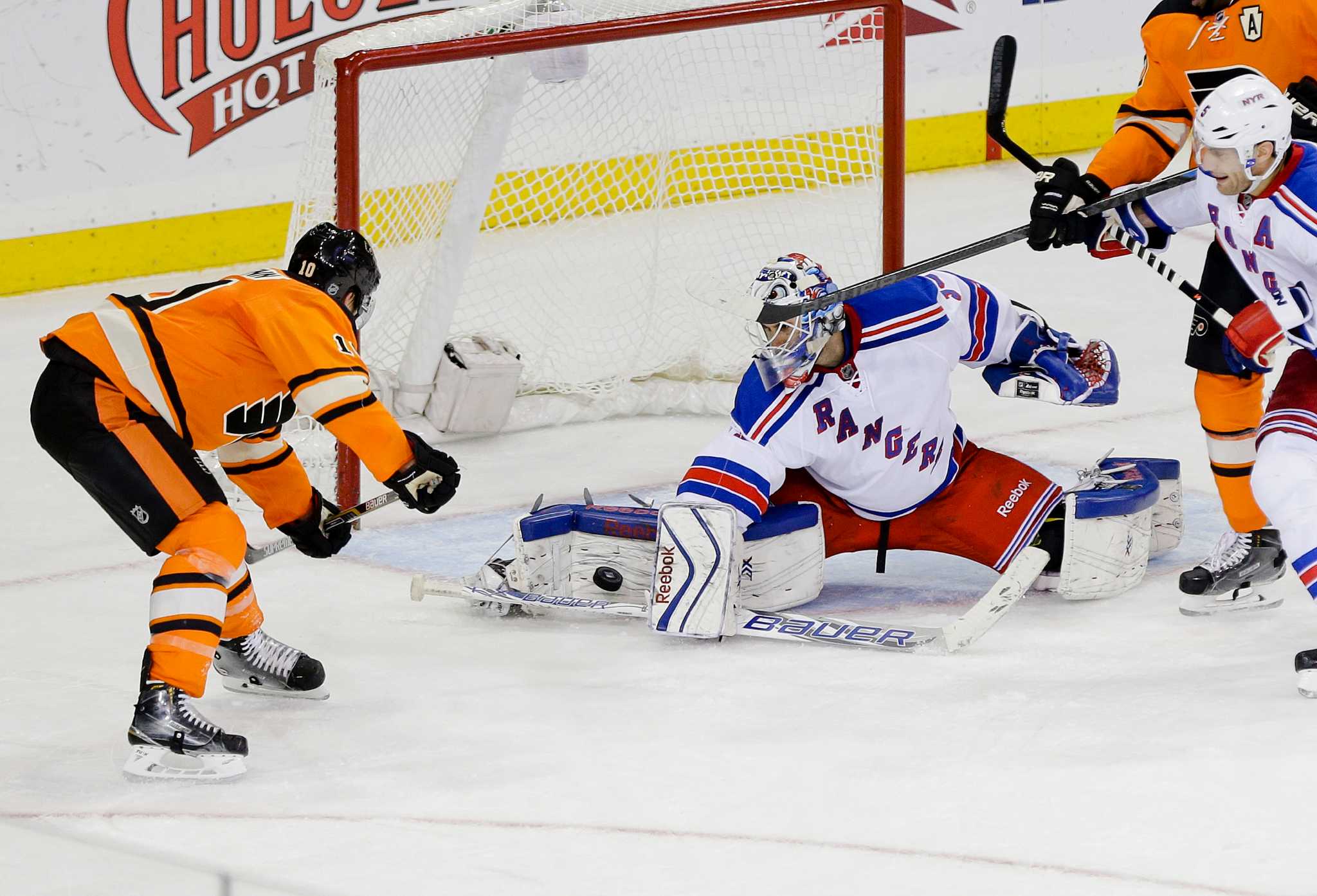 Backup goalie leads Rangers