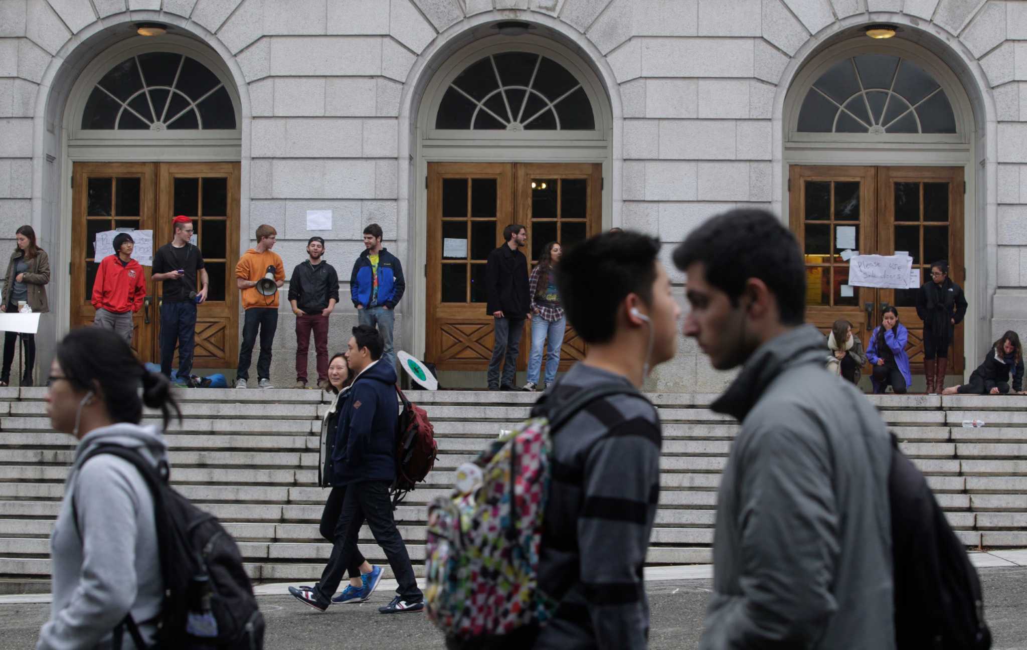 Divest UC of USA or vice versa?