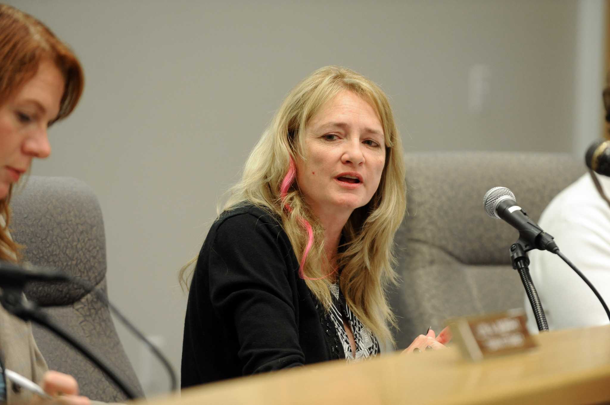 Wormuth completes treatment program