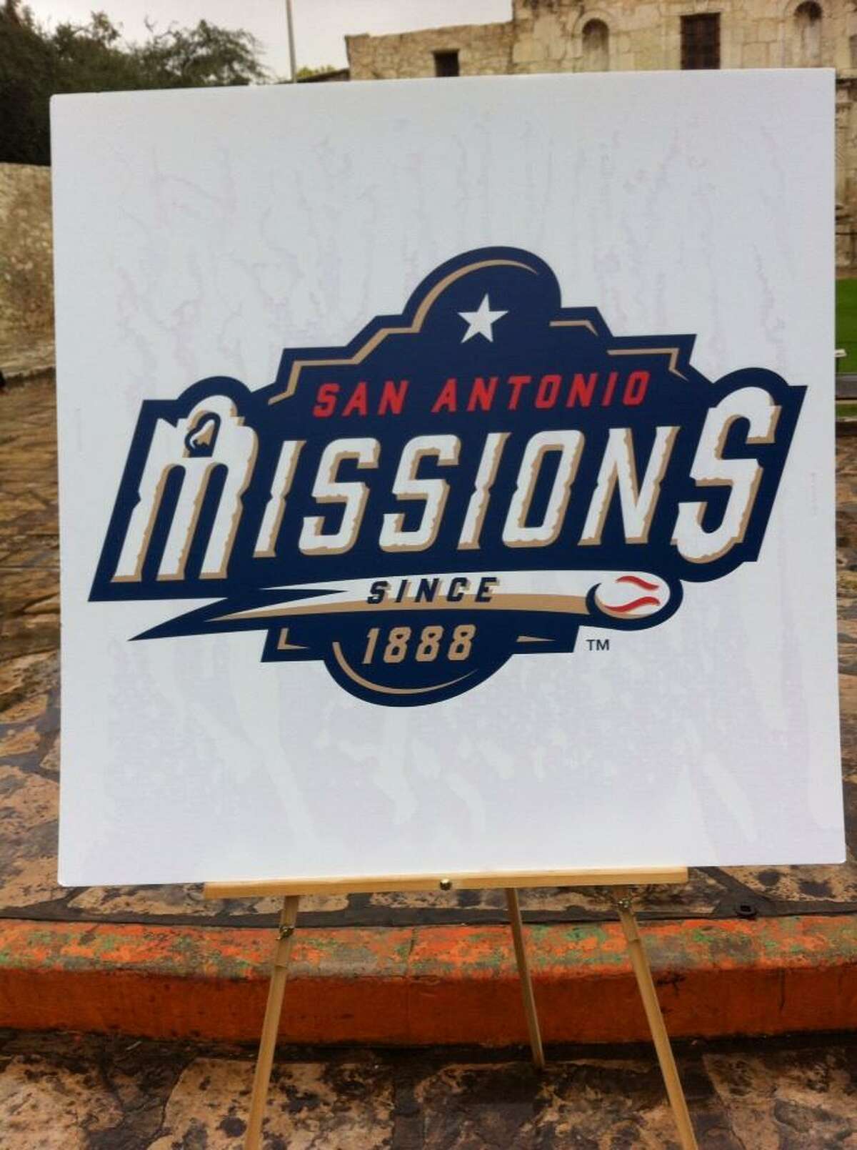 Missions unveil new look with logo and uniforms